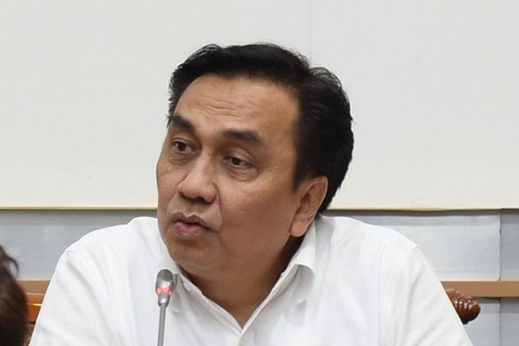 Effendi Simbolon Omong Besar - VOA-ISLAM.COM